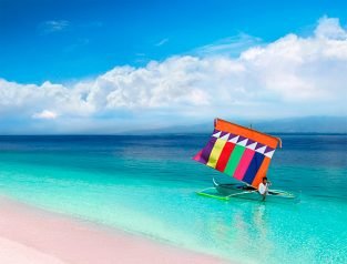 10 praias de areias rosa pelo mundo - Mochileiros.com